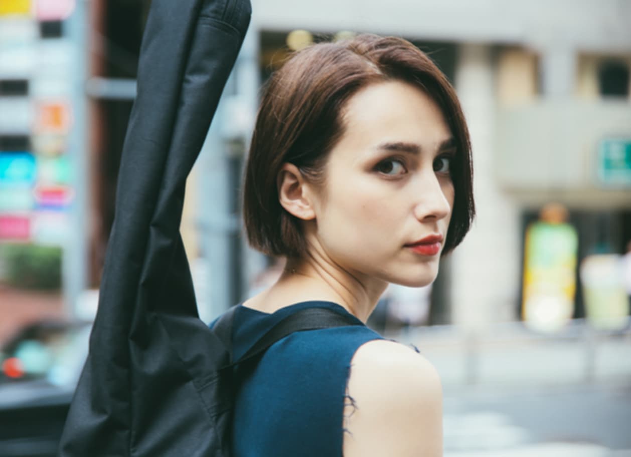 HONEBONEエミリのプロフィール！ホラン千秋似の高円寺美人バンドマンがカッコいい… - 九龍放談 Kowloon Special